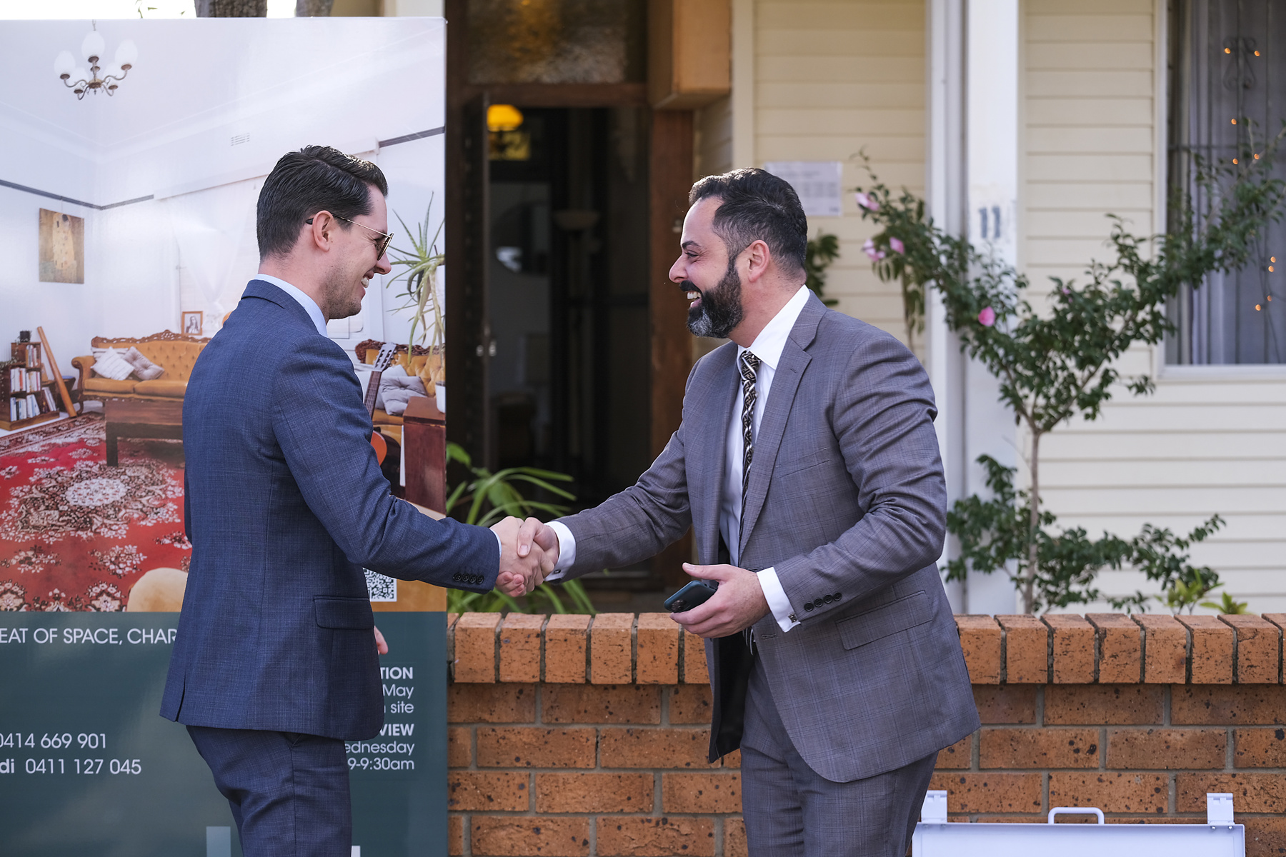 Essential tips for bidding at auction with confidence